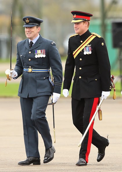 Royal Family Around the World: Prince Harry Presents No 26 Squadron RAF ...
